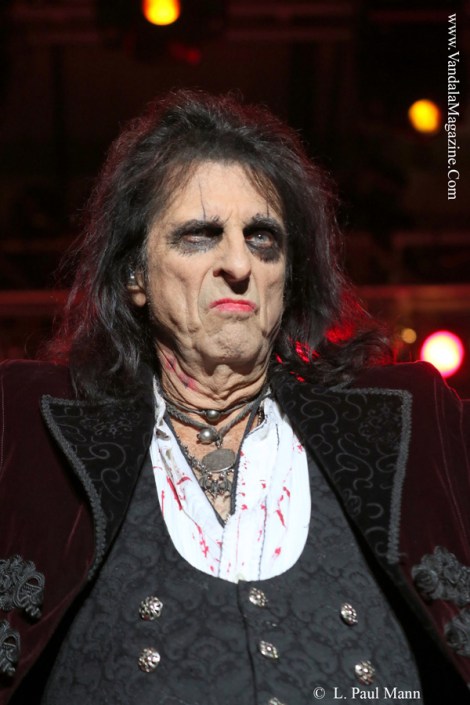 Photo Gallery: Hollywood Vampires at California Mid-State Fair Paso ...