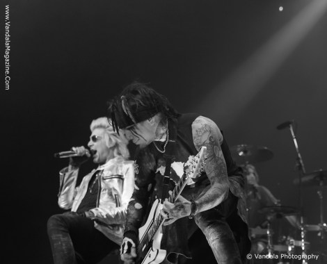 SIXX:A.M. Release Official Video for “WE WILL NOT GO QUIETLY” Today ...