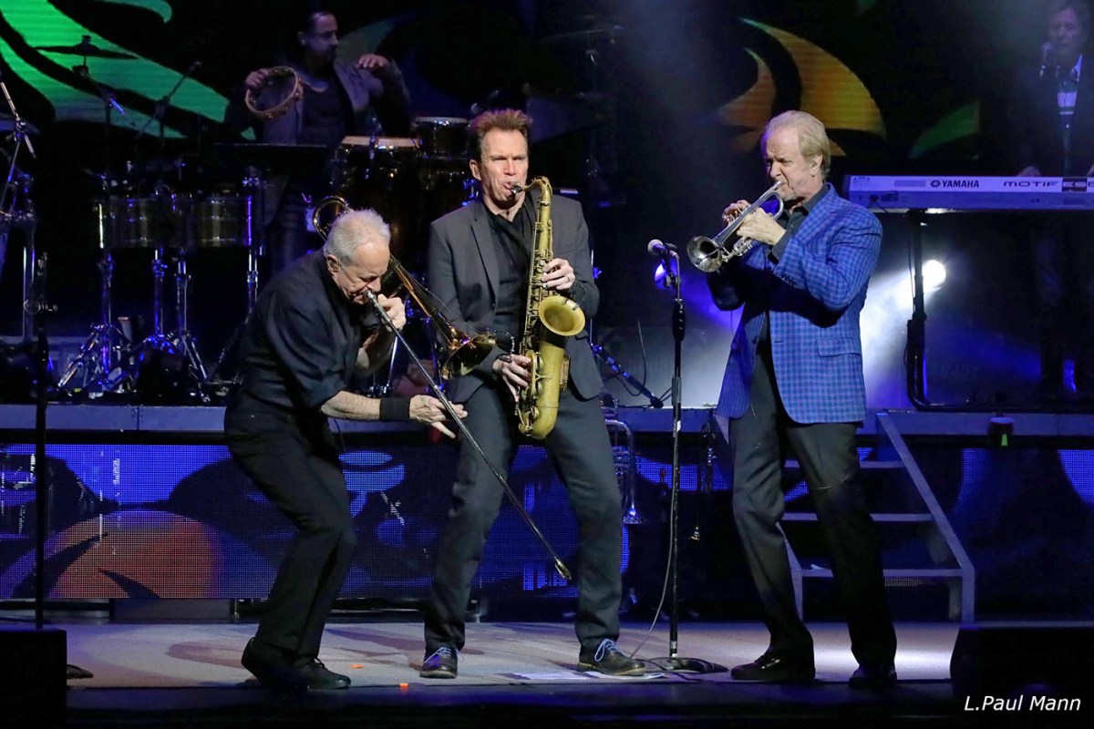 Chicago Begins New Tour With New Line Up + Photo Gallery | Vandala Magazine